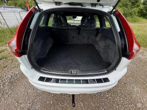 Balts Volvo XC60 2014 Šauļi, ar dzinēja tilpumu 0.00 L un nobraukumu 264 tūkst. km par 14399 €, foto 53 vietnē AUTOMOTO.COM.LV