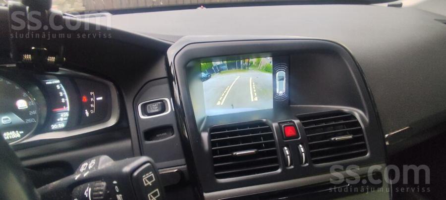 Balts Volvo XC60 2014 Jelgava, ar dzinēja tilpumu 2.00 L un nobraukumu 341 tūkst. km par 8800 €, foto 5 vietnē AUTOMOTO.COM.LV