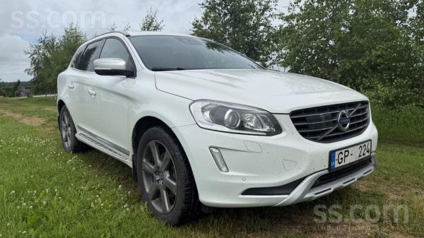 Balts Volvo XC60 2014 Rīga, ar dzinēja tilpumu 2.40 L un nobraukumu 298 tūkst. km par 14500 €, foto 2 vietnē AUTOMOTO.COM.LV