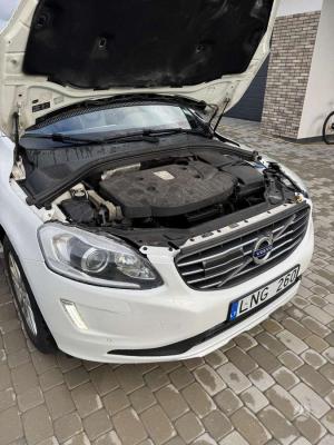 Balts Volvo XC60 2014 Kaišiadorys, ar dzinēja tilpumu 1.98 L un nobraukumu 307 tūkst. km par 10500 €, foto 10 vietnē AUTOMOTO.COM.LV