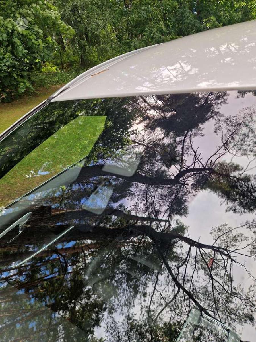 Balts Volvo XC60 2014 Prienai, ar dzinēja tilpumu 1.97 L un nobraukumu 249 tūkst. km par 11200 €, foto 17 vietnē AUTOMOTO.COM.LV