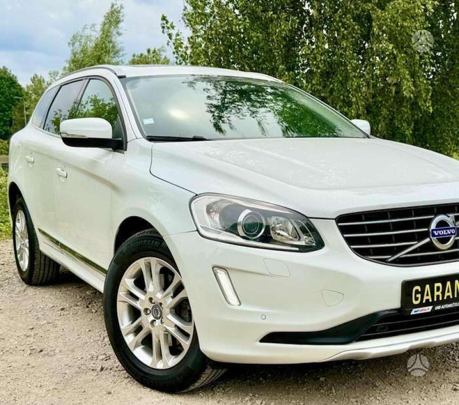 White Volvo XC60 2014 in Siauliai, with an engine capacity of 1.97 L and mileage of 250 thousand km for 12650 €, photo 16 on AUTOMOTO.COM.LV