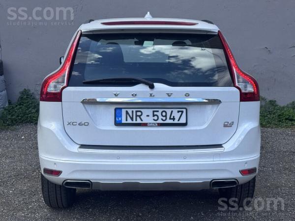 Balts Volvo XC60 2014 Rīga, ar dzinēja tilpumu 2.00 L un nobraukumu 145 tūkst. km par 11990 €, foto 3 vietnē AUTOMOTO.COM.LV