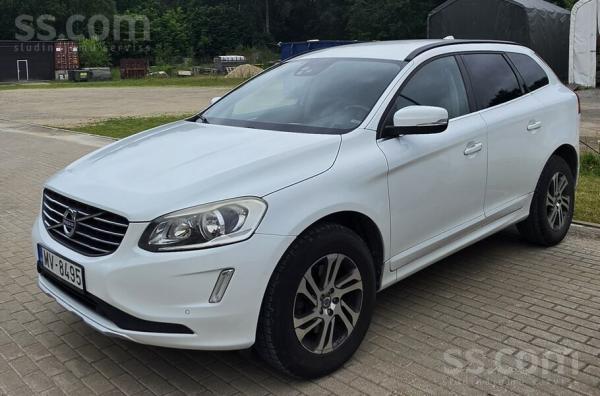 Balts Volvo XC60 2014 Rīga, ar dzinēja tilpumu 2.00 L un nobraukumu 330 tūkst. km par 8100 €, foto 1 vietnē AUTOMOTO.COM.LV