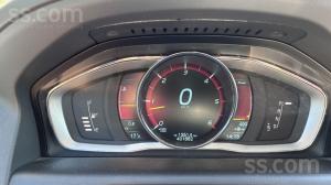 Balts Volvo XC60 2014 Ventspils, ar dzinēja tilpumu 2.40 L un nobraukumu 401 tūkst. km par 10500 €, foto 9 vietnē AUTOMOTO.COM.LV