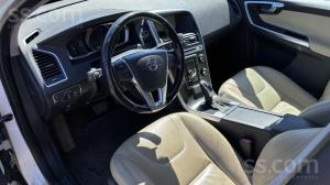 Balts Volvo XC60 2014 Ventspils, ar dzinēja tilpumu 2.40 L un nobraukumu 401 tūkst. km par 10500 €, foto 11 vietnē AUTOMOTO.COM.LV