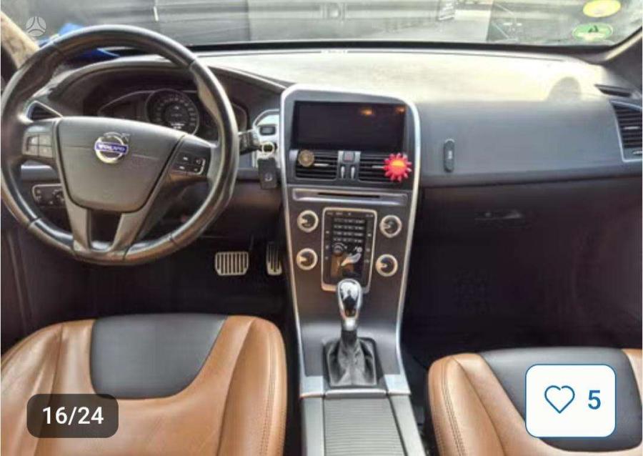 White Volvo XC60 2014 in Vilnius, with an engine capacity of 2.00 L and mileage of 319 thousand km for 8300 €, photo 9 on AUTOMOTO.COM.LV