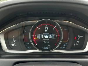Белый Вольво ХС60 2014 в Елгава, объемом двигателя 2.40 л и пробегом 265 тыс. км за 13000 €, фото 22 на AUTOMOTO.COM.LV