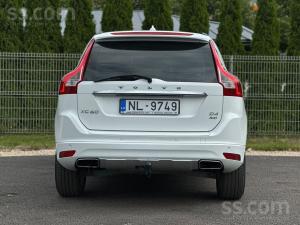 Balts Volvo XC60 2014 Jelgava, ar dzinēja tilpumu 2.40 L un nobraukumu 0 tūkst. km par 13000 €, foto 6 vietnē AUTOMOTO.COM.LV