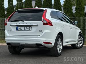 Balts Volvo XC60 2014 Jelgava, ar dzinēja tilpumu 2.40 L un nobraukumu 0 tūkst. km par 13000 €, foto 7 vietnē AUTOMOTO.COM.LV