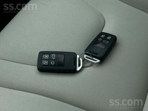 Balts Volvo XC60 2014 Jelgava, ar dzinēja tilpumu 2.40 L un nobraukumu 0 tūkst. km par 13000 €, foto 33 vietnē AUTOMOTO.COM.LV
