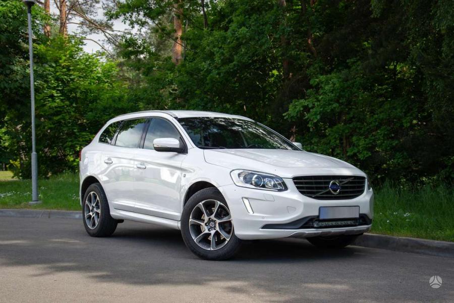 Balts Volvo XC60 2014 Elektrėnai, ar dzinēja tilpumu 2.40 L un nobraukumu 237 tūkst. km par 11350 €, foto 4 vietnē AUTOMOTO.COM.LV