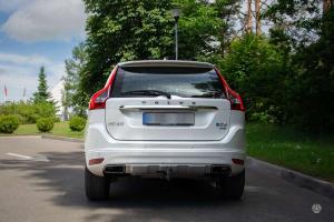 Balts Volvo XC60 2014 Elektrėnai, ar dzinēja tilpumu 2.40 L un nobraukumu 237 tūkst. km par 11350 €, foto 7 vietnē AUTOMOTO.COM.LV