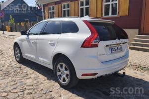 Balts Volvo XC60 2014 Jelgava, ar dzinēja tilpumu 2.00 L un nobraukumu 0 tūkst. km par 8590 €, foto 3 vietnē AUTOMOTO.COM.LV