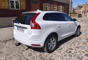 Balts Volvo XC60 2014 Jelgava, ar dzinēja tilpumu 2.00 L un nobraukumu 0 tūkst. km par 8590 €, foto 4 vietnē AUTOMOTO.COM.LV