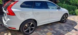 White Volvo XC60 2014 in Saldus, with an engine capacity of 2.00 L and mileage of 318 thousand km for 8000 €, photo 23 on AUTOMOTO.COM.LV