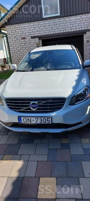White Volvo XC60 2014 in Saldus, with an engine capacity of 2.00 L and mileage of 318 thousand km for 8000 €, photo 24 on AUTOMOTO.COM.LV
