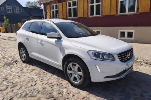 Balts Volvo XC60 2014 Jelgava, ar dzinēja tilpumu 2.00 L un nobraukumu 307 tūkst. km par 8590 €, foto 5 vietnē AUTOMOTO.COM.LV