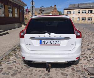 Balts Volvo XC60 2014 Jelgava, ar dzinēja tilpumu 2.00 L un nobraukumu 307 tūkst. km par 8590 €, foto 7 vietnē AUTOMOTO.COM.LV