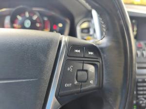 Balts Volvo XC60 2014 Jelgava, ar dzinēja tilpumu 2.00 L un nobraukumu 307 tūkst. km par 8590 €, foto 18 vietnē AUTOMOTO.COM.LV