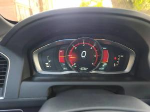 Balts Volvo XC60 2014 Jelgava, ar dzinēja tilpumu 2.00 L un nobraukumu 307 tūkst. km par 8590 €, foto 23 vietnē AUTOMOTO.COM.LV
