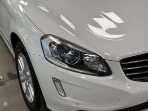 White Volvo XC60 2014 in Klaipeda, with an engine capacity of 1.97 L and mileage of 240 thousand km for 14900 €, photo 17 on AUTOMOTO.COM.LV