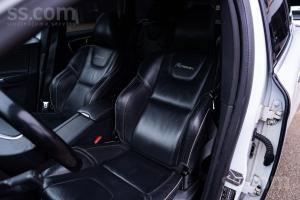 Balts Volvo XC60 2014 Rīga, ar dzinēja tilpumu 2.40 L un nobraukumu 267 tūkst. km par 10950 €, foto 13 vietnē AUTOMOTO.COM.LV