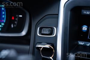 Balts Volvo XC60 2014 Rīga, ar dzinēja tilpumu 2.40 L un nobraukumu 267 tūkst. km par 10950 €, foto 29 vietnē AUTOMOTO.COM.LV