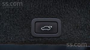 Balts Volvo XC60 2014 Rīga, ar dzinēja tilpumu 2.40 L un nobraukumu 267 tūkst. km par 10950 €, foto 33 vietnē AUTOMOTO.COM.LV