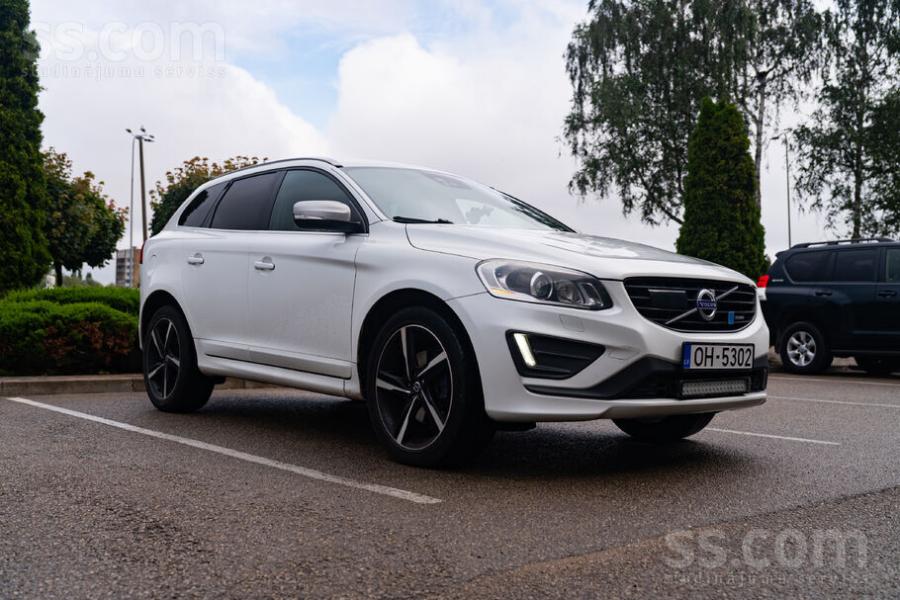 Balts Volvo XC60 2014 Rīga, ar dzinēja tilpumu 2.40 L un nobraukumu 267 tūkst. km par 10950 €, foto 34 vietnē AUTOMOTO.COM.LV