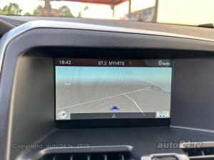 White Volvo XC60 2014 in Tartu, with an engine capacity of 2.40 L and mileage of 370 thousand km for 7499 €, photo 15 on AUTOMOTO.COM.LV
