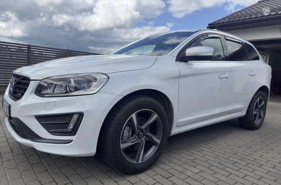 Balts Volvo XC60 2014 Tauragė, ar dzinēja tilpumu 2.40 L un nobraukumu 114 tūkst. km par 14300 €, foto 4 vietnē AUTOMOTO.COM.LV