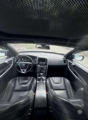 Balts Volvo XC60 2014 Tauragė, ar dzinēja tilpumu 2.40 L un nobraukumu 114 tūkst. km par 14300 €, foto 8 vietnē AUTOMOTO.COM.LV