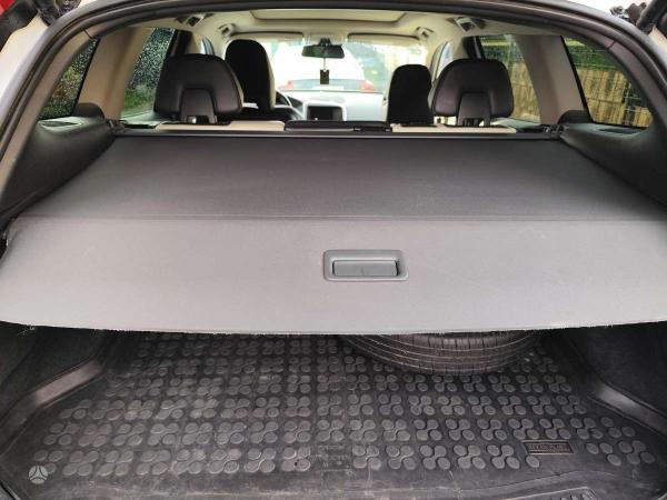 White Volvo XC60 2014 in Kaunas, with an engine capacity of 2.95 L and mileage of 298 thousand km for 10800 €, photo 11 on AUTOMOTO.COM.LV