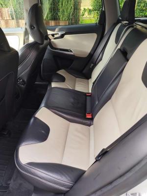 Balts Volvo XC60 2014 Kauņa, ar dzinēja tilpumu 2.95 L un nobraukumu 298 tūkst. km par 10800 €, foto 17 vietnē AUTOMOTO.COM.LV