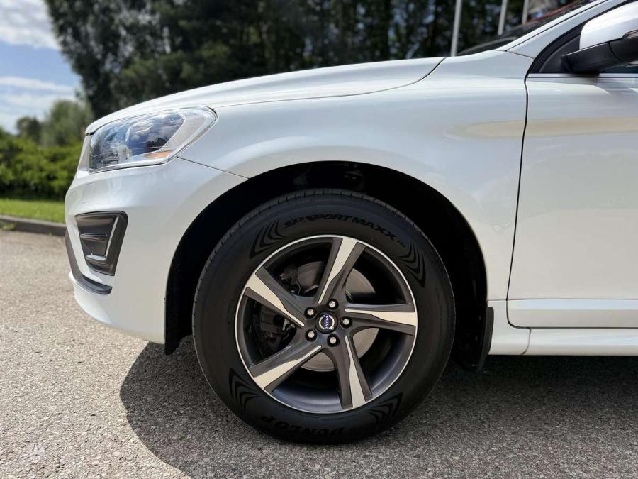 Balts Volvo XC60 2014 Kazlų Rūda, ar dzinēja tilpumu 1.97 L un nobraukumu 259 tūkst. km par 11000 €, foto 8 vietnē AUTOMOTO.COM.LV