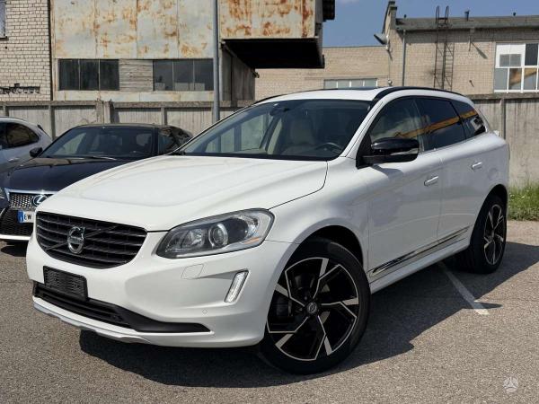 White Volvo XC60 2014 in Vilnius, with an engine capacity of 2.40 L and mileage of 201 thousand km for 12900 €, photo 3 on AUTOMOTO.COM.LV