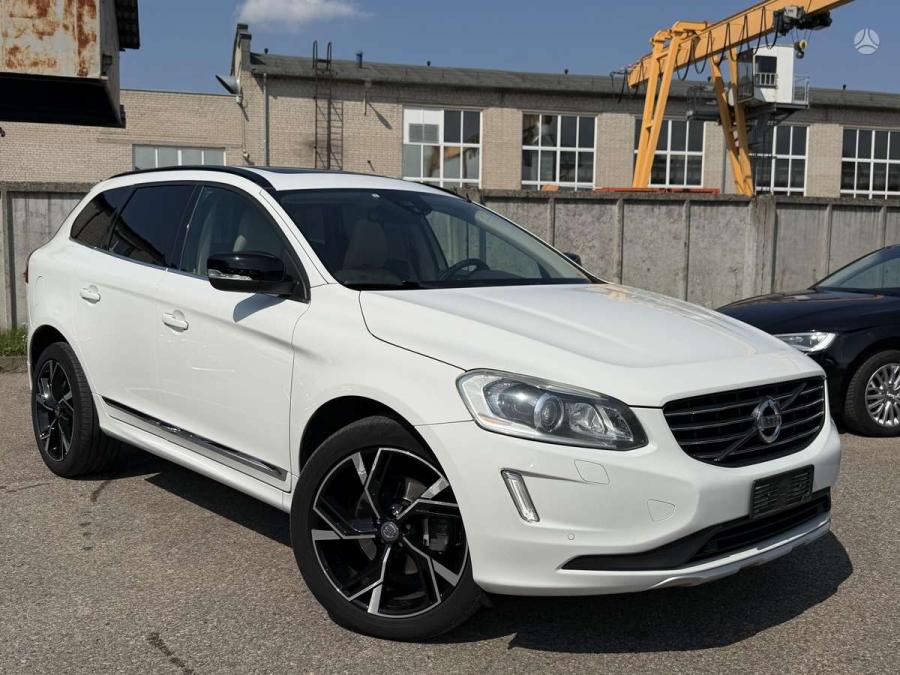 Balts Volvo XC60 2014 Viļņa, ar dzinēja tilpumu 2.40 L un nobraukumu 201 tūkst. km par 12900 €, foto 7 vietnē AUTOMOTO.COM.LV