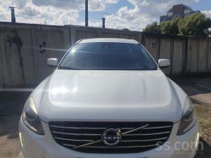 Balts Volvo XC60 2014 Rīga, ar dzinēja tilpumu 2.40 L un nobraukumu 0 tūkst. km par 9800 €, foto  vietnē AUTOMOTO.COM.LV
