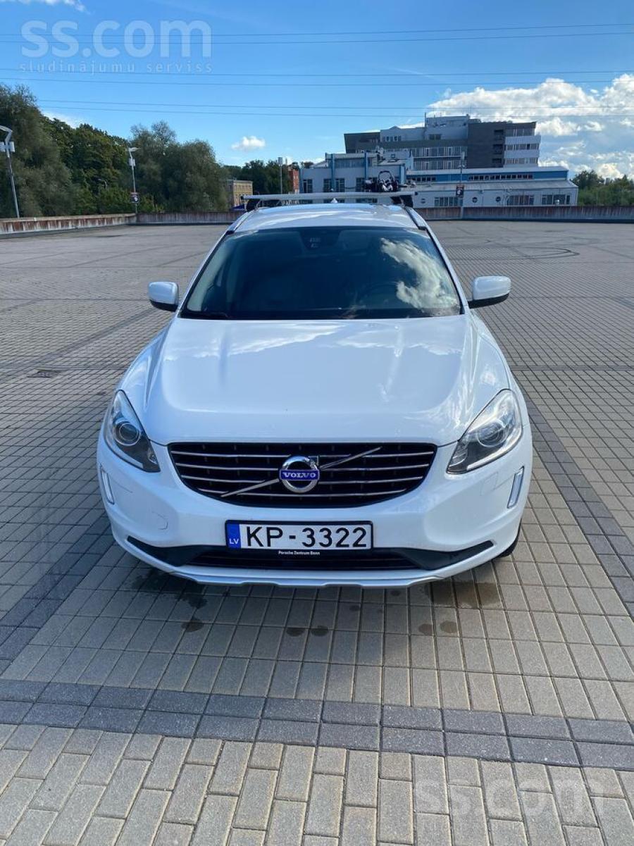 Balts Volvo XC60 2014 Rīga, ar dzinēja tilpumu 2.40 L un nobraukumu 180 tūkst. km par 9500 €, foto 3 vietnē AUTOMOTO.COM.LV