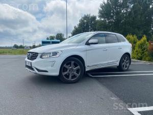 White Volvo XC60 2014 in Riga, with an engine capacity of 2.40 L and mileage of 300 thousand km for 13000 €, photo 5 on AUTOMOTO.COM.LV