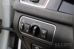 White Volvo XC60 2014 in Tukums, with an engine capacity of 2.00 L and mileage of 263 thousand km for 7900 €, photo 14 on AUTOMOTO.COM.LV