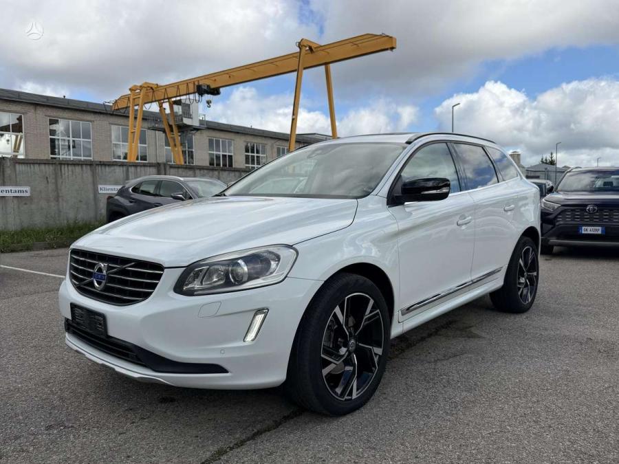 Balts Volvo XC60 2014 Viļņa, ar dzinēja tilpumu 2.40 L un nobraukumu 202 tūkst. km par 12700 €, foto 1 vietnē AUTOMOTO.COM.LV