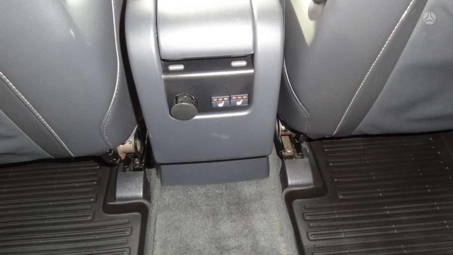 Balts Volvo XC60 2014 Joniškis, ar dzinēja tilpumu 2.40 L un nobraukumu 319 tūkst. km par 11999 €, foto 25 vietnē AUTOMOTO.COM.LV