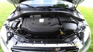 Balts Volvo XC60 2014 Joniškis, ar dzinēja tilpumu 2.40 L un nobraukumu 319 tūkst. km par 11999 €, foto 39 vietnē AUTOMOTO.COM.LV