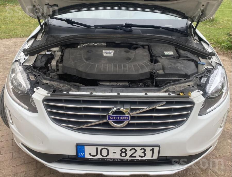 White Volvo XC60 2014 in Riga, with an engine capacity of 2.00 L and mileage of 270 thousand km for 9000 €, photo 17 on AUTOMOTO.COM.LV