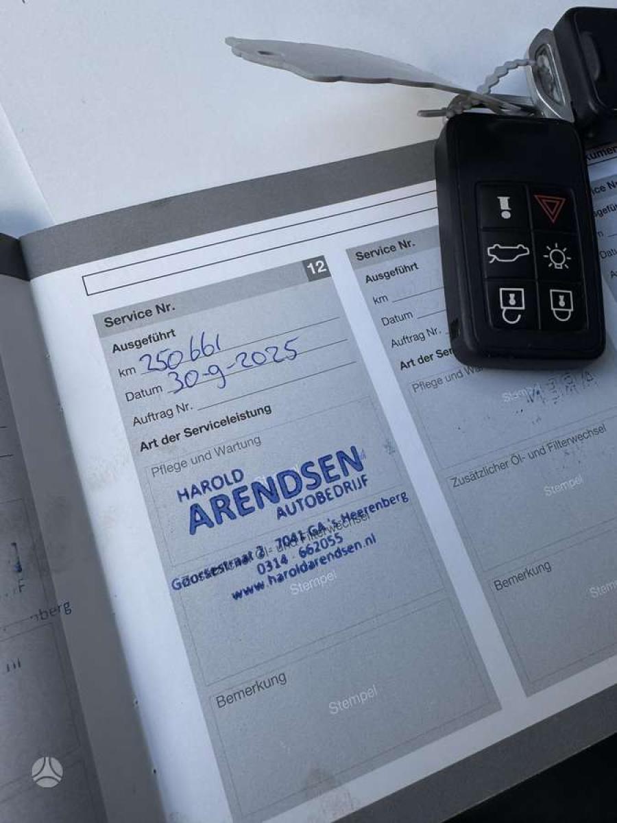 Белый Вольво ХС60 2014 в Алитус, объемом двигателя 2.40 л и пробегом 272 тыс. км за 13400 €, фото 42 на AUTOMOTO.COM.LV