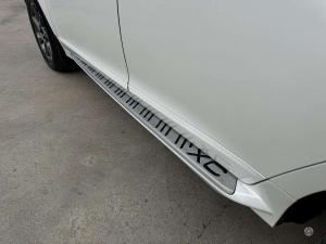 White Volvo XC60 2014 in Alytus, with an engine capacity of 2.40 L and mileage of 272 thousand km for 13400 €, photo 40 on AUTOMOTO.COM.LV