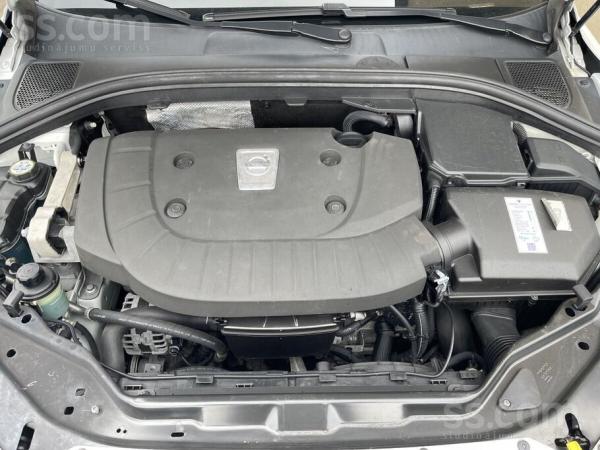 Volvo XC60 2014 Rīga vietnē Balts Volvo XC60 2014 Rīga, ar dzinēja tilpumu 2.40 L un nobraukumu 0 tūkst. km par 13500 €, foto 10 vietnē AUTOMOTO.COM.LV