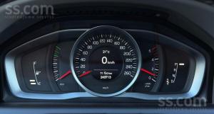 Белый Вольво ХС60 2014 в Юрмала, объемом двигателя 2.00 л и пробегом 244 тыс. км за 11500 €, фото 18 на AUTOMOTO.COM.LV